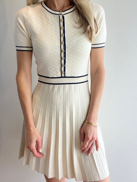 NEW ADULT ARRIVALS – WAVERLY
